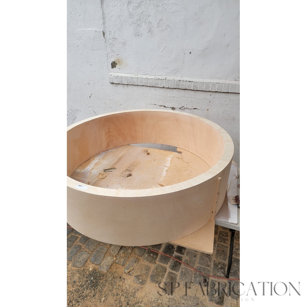 Alcove Moon Bench - S.P. Fabrication And Design